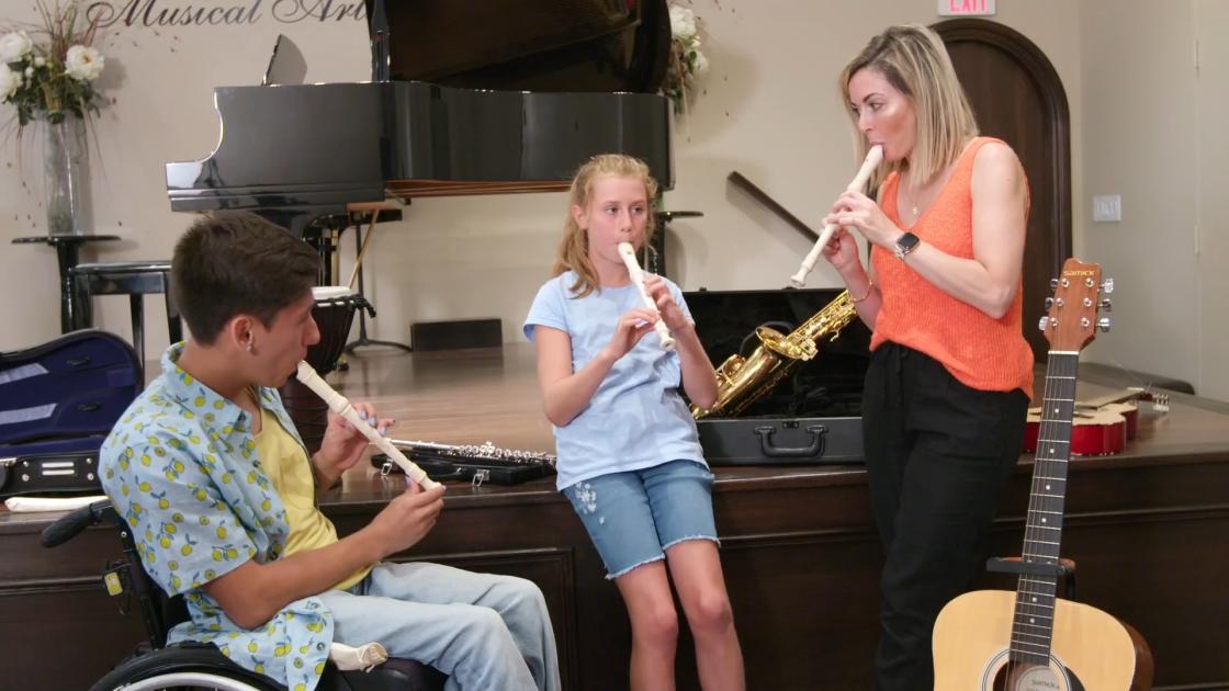 Dream It To Be It! - E5 - I Dream of Music | Knowledge Kids