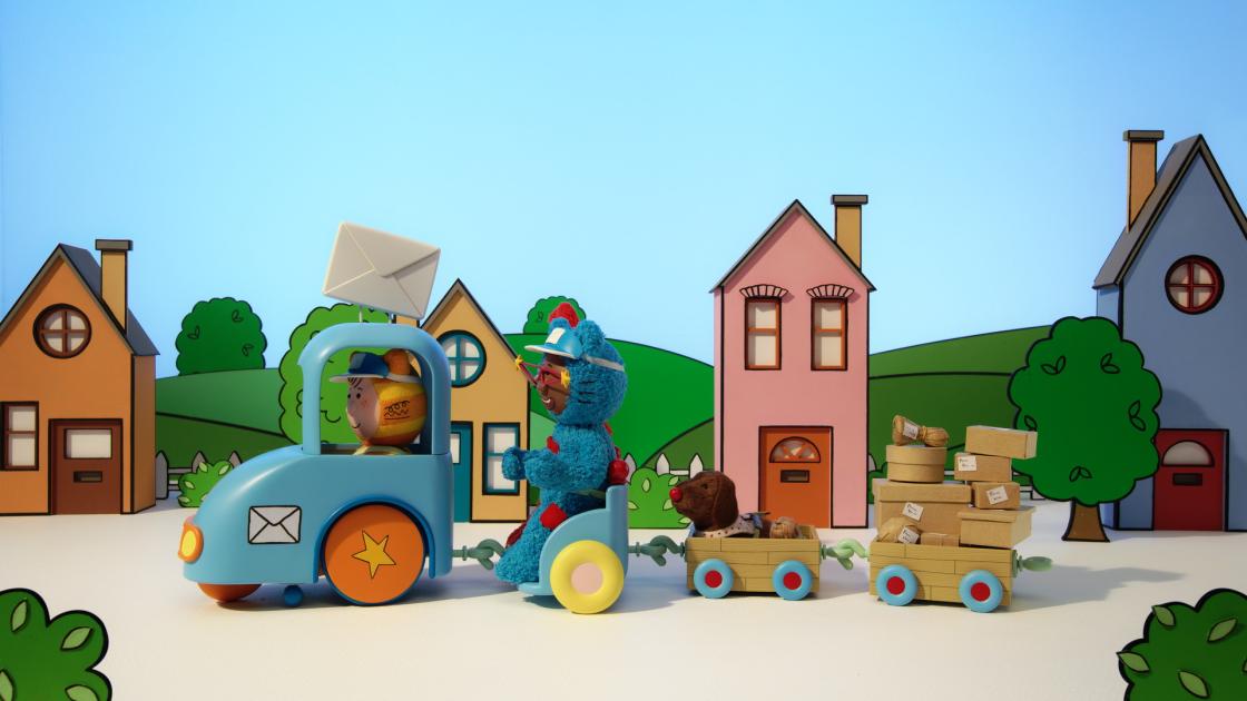 Mixmups - E8 - The Muddled Up Mail | Knowledge Kids